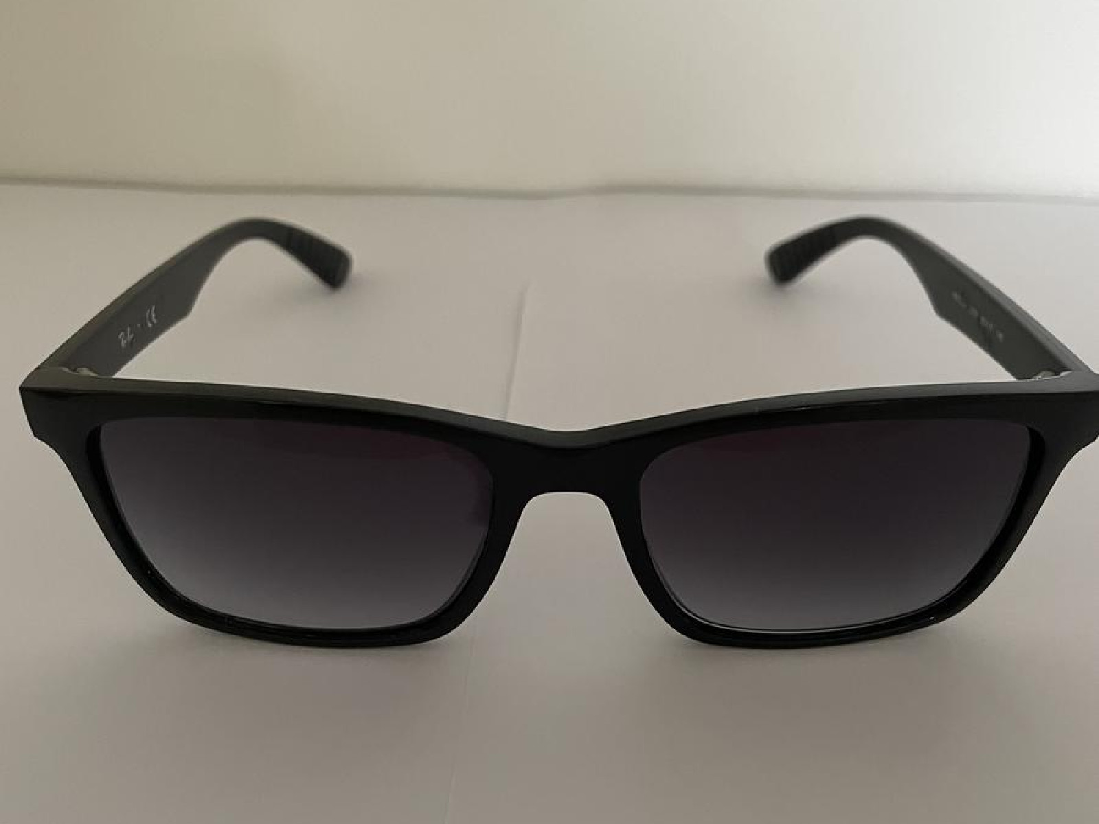 Ray ban ref RB7025