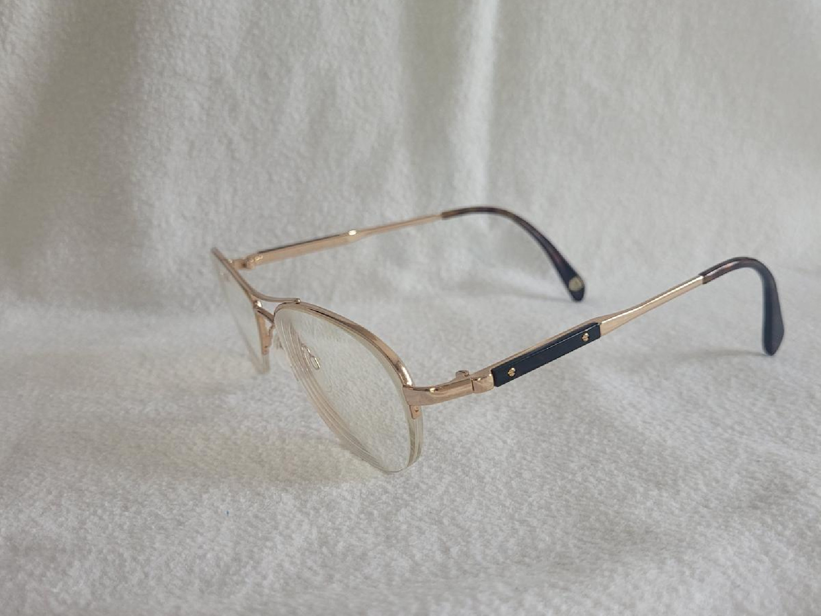 MATT KEATON - MK1077