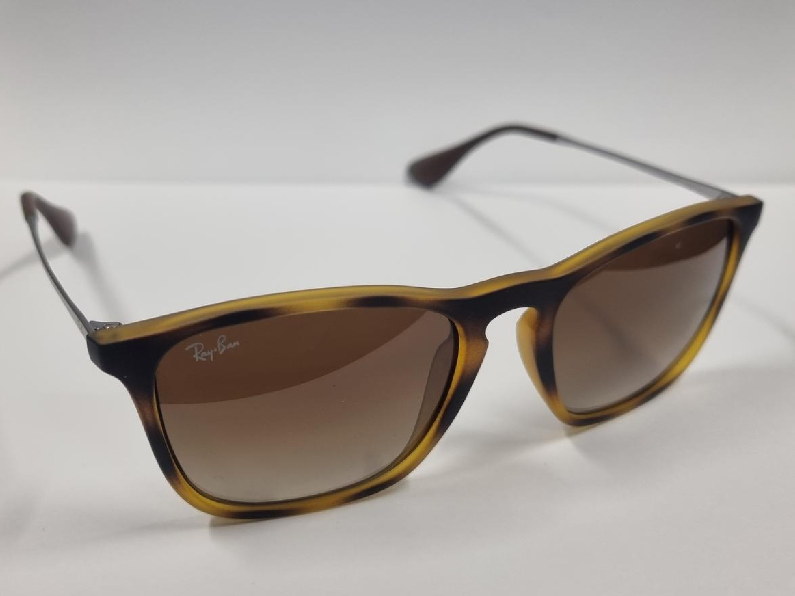 RAY-BAN - RB4187 Chris