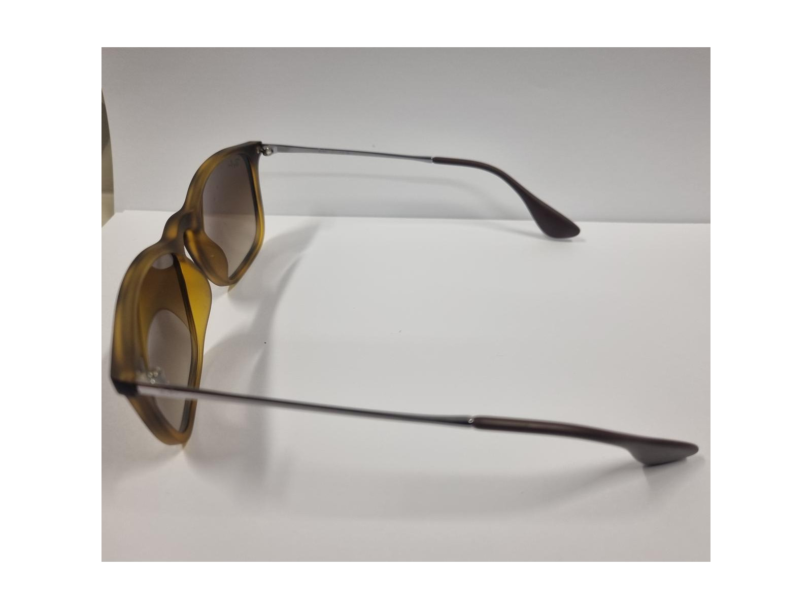 RAY-BAN - RB4187 Chris