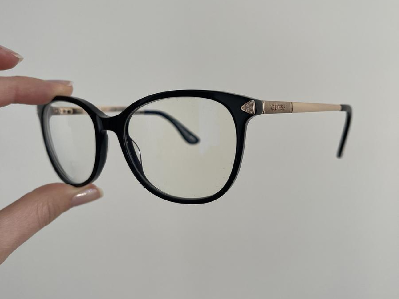 Lunettes de vue GUESS - GU2632-S 005 Noir Femme