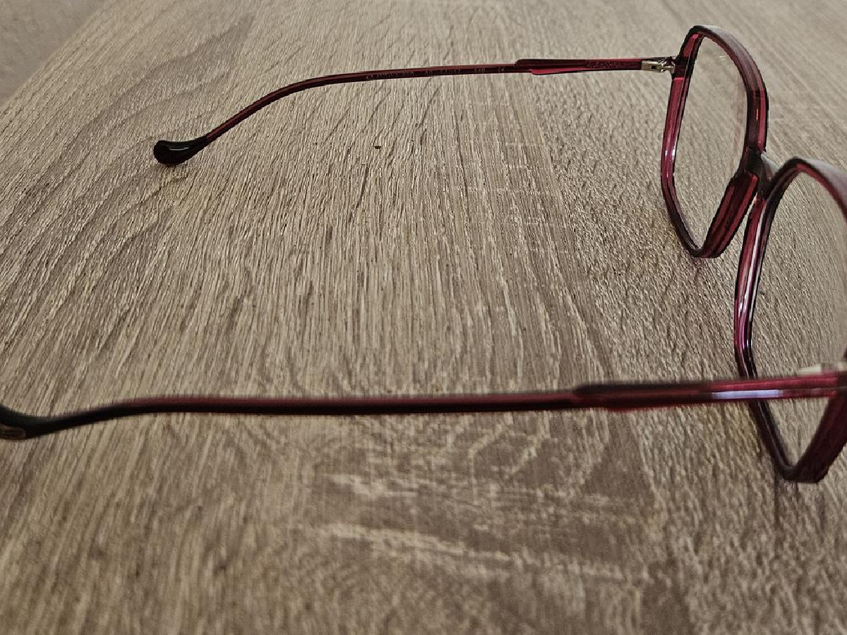 Caroline Abram - Claudya