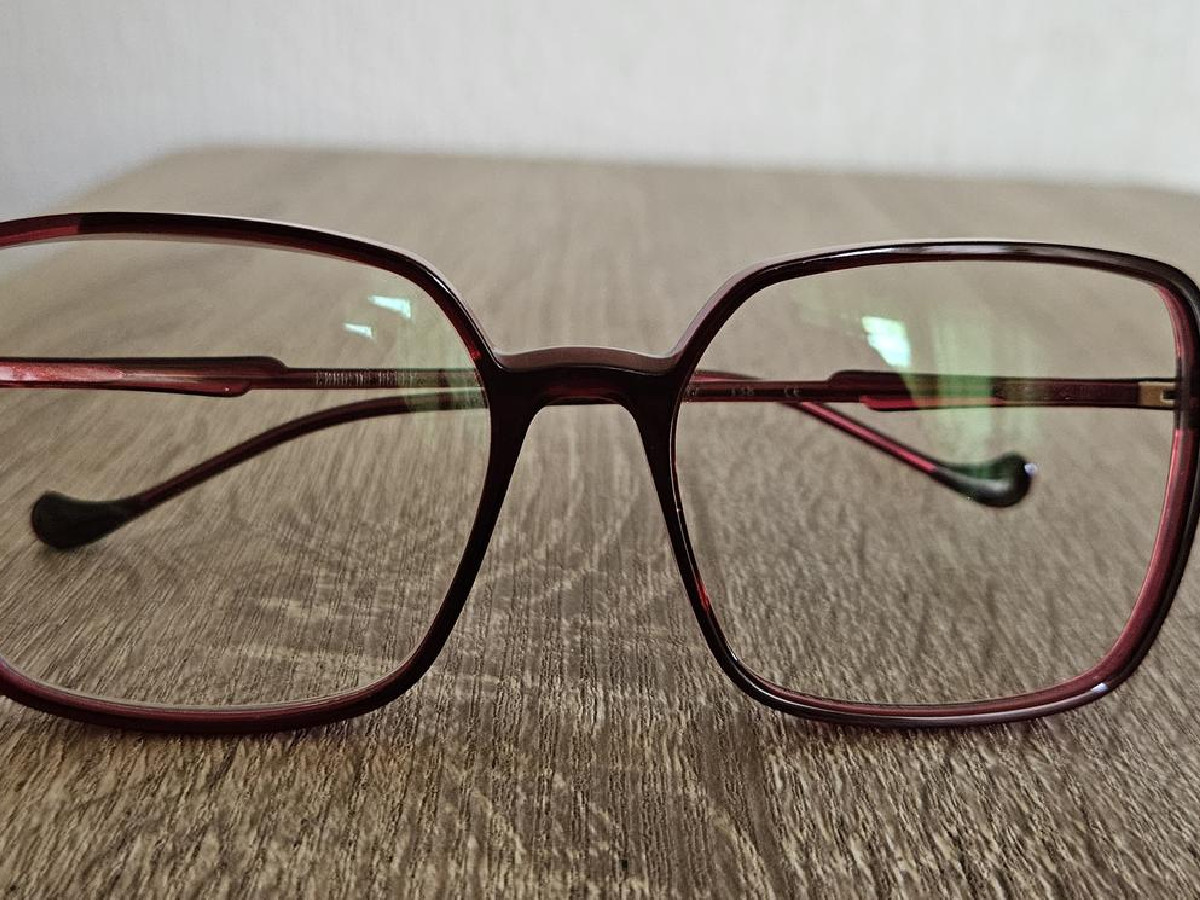 Caroline Abram - Claudya