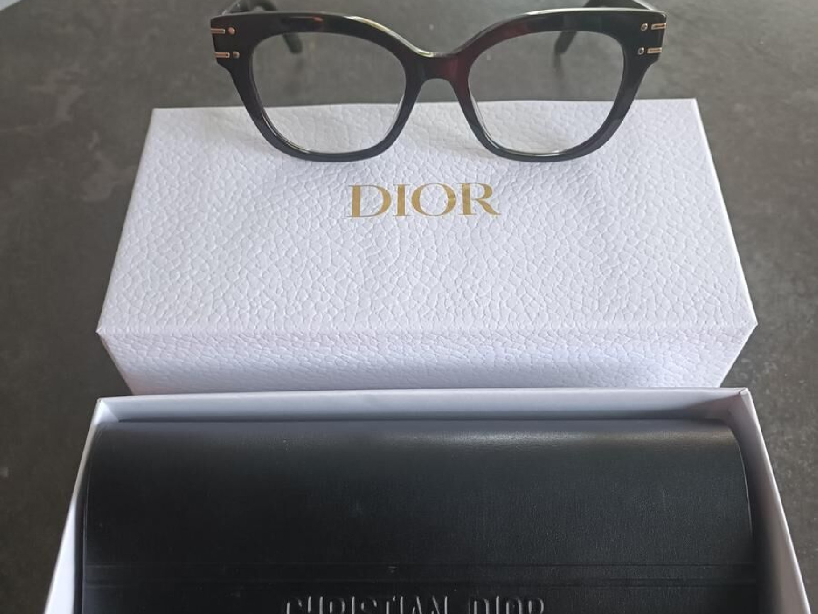 Dior - signature 0 B21