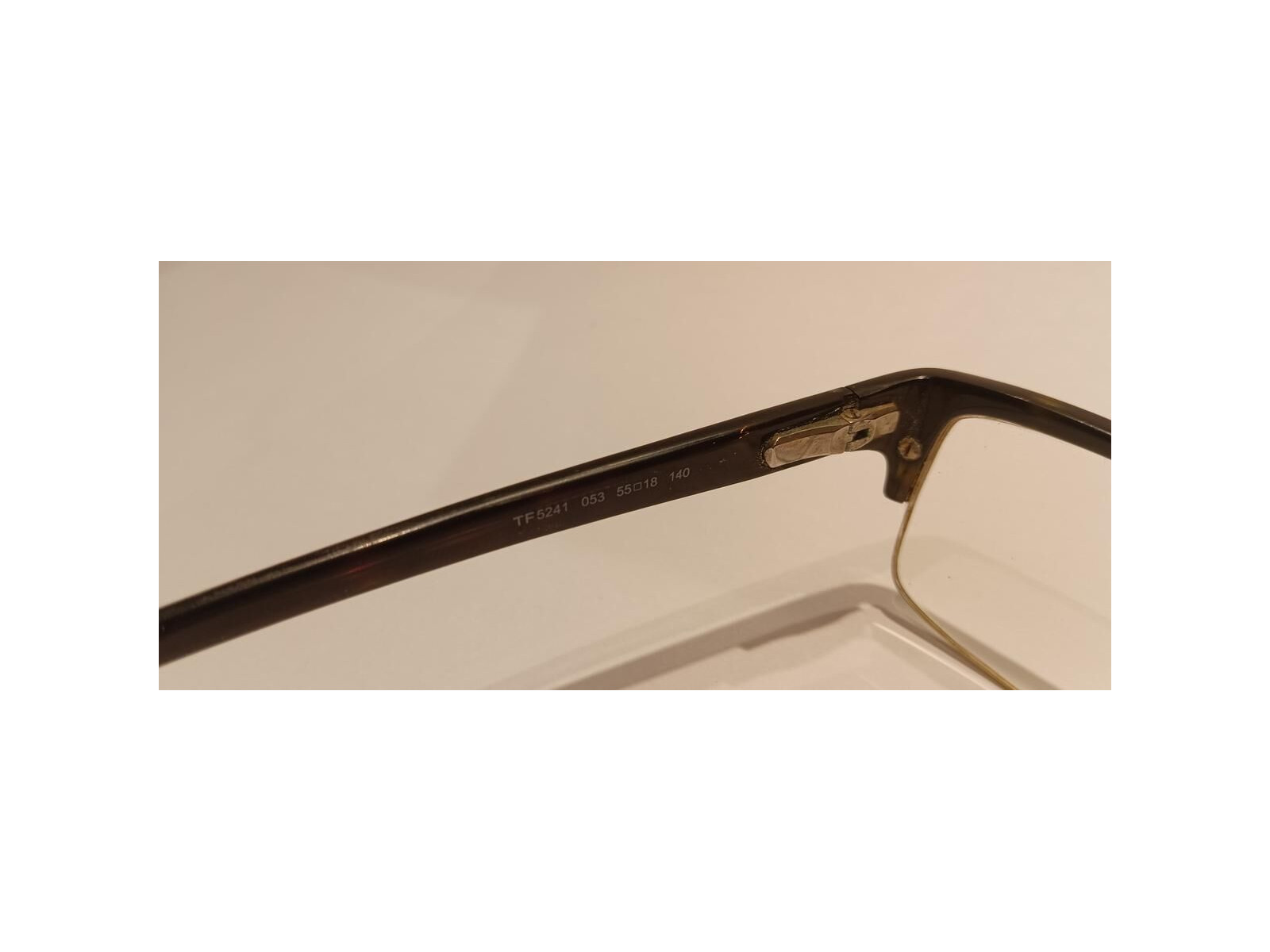 Tom Ford - TF5241