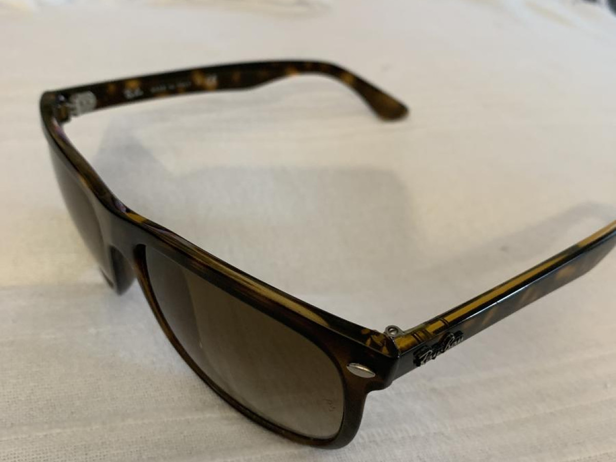 Ray-ban - rb4147
