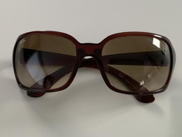RAY-BAN - RB4068