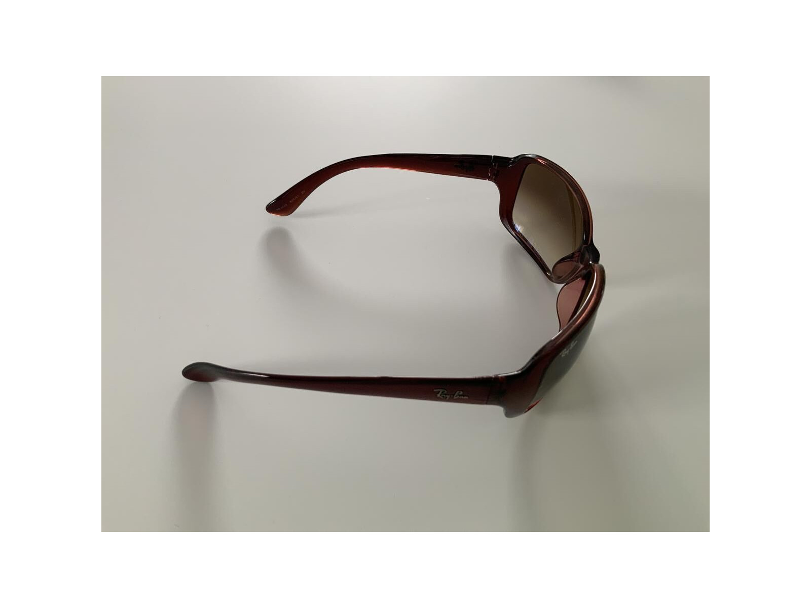 RAY-BAN - RB4068