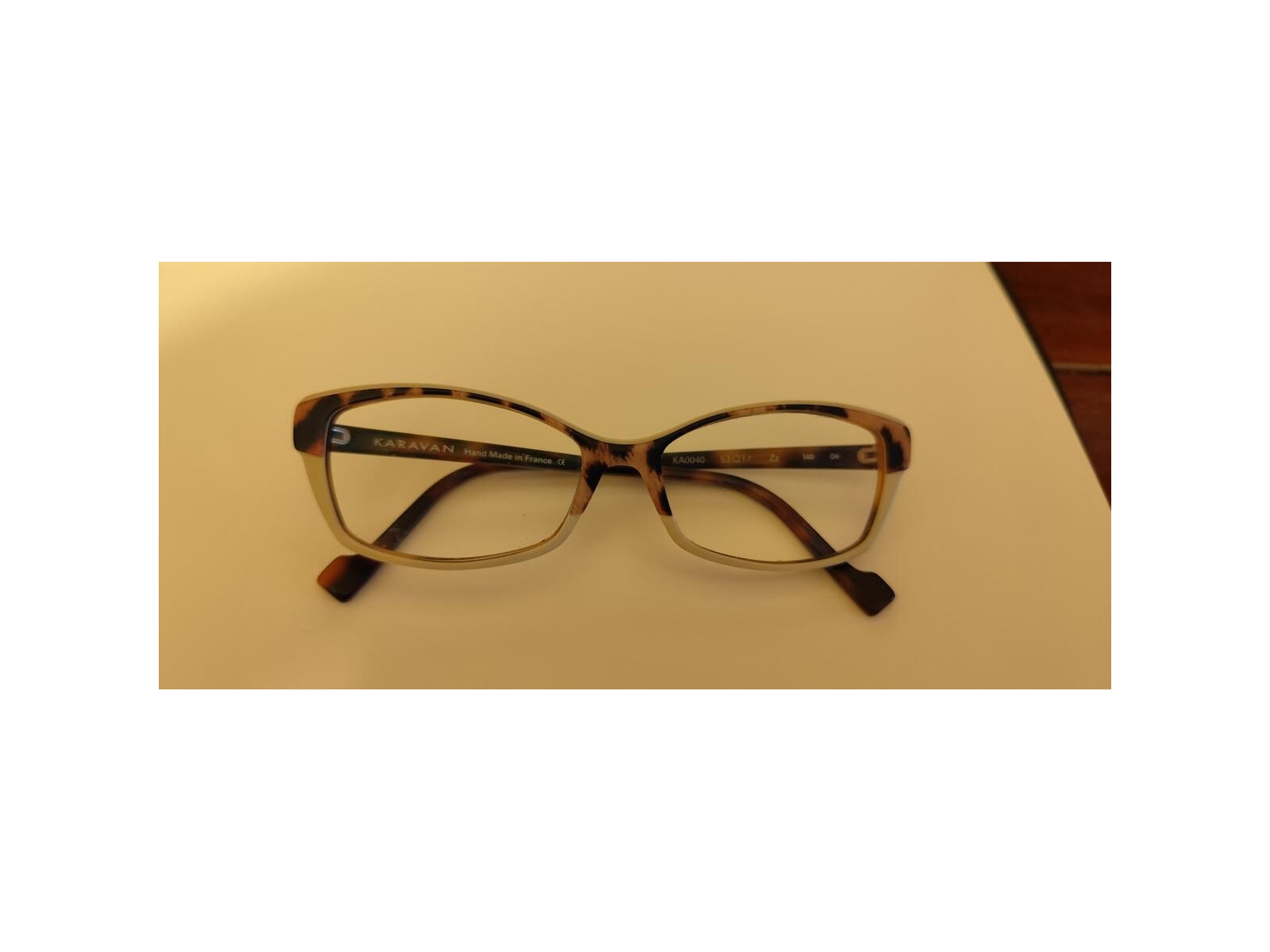 KARAVAN -KA0040