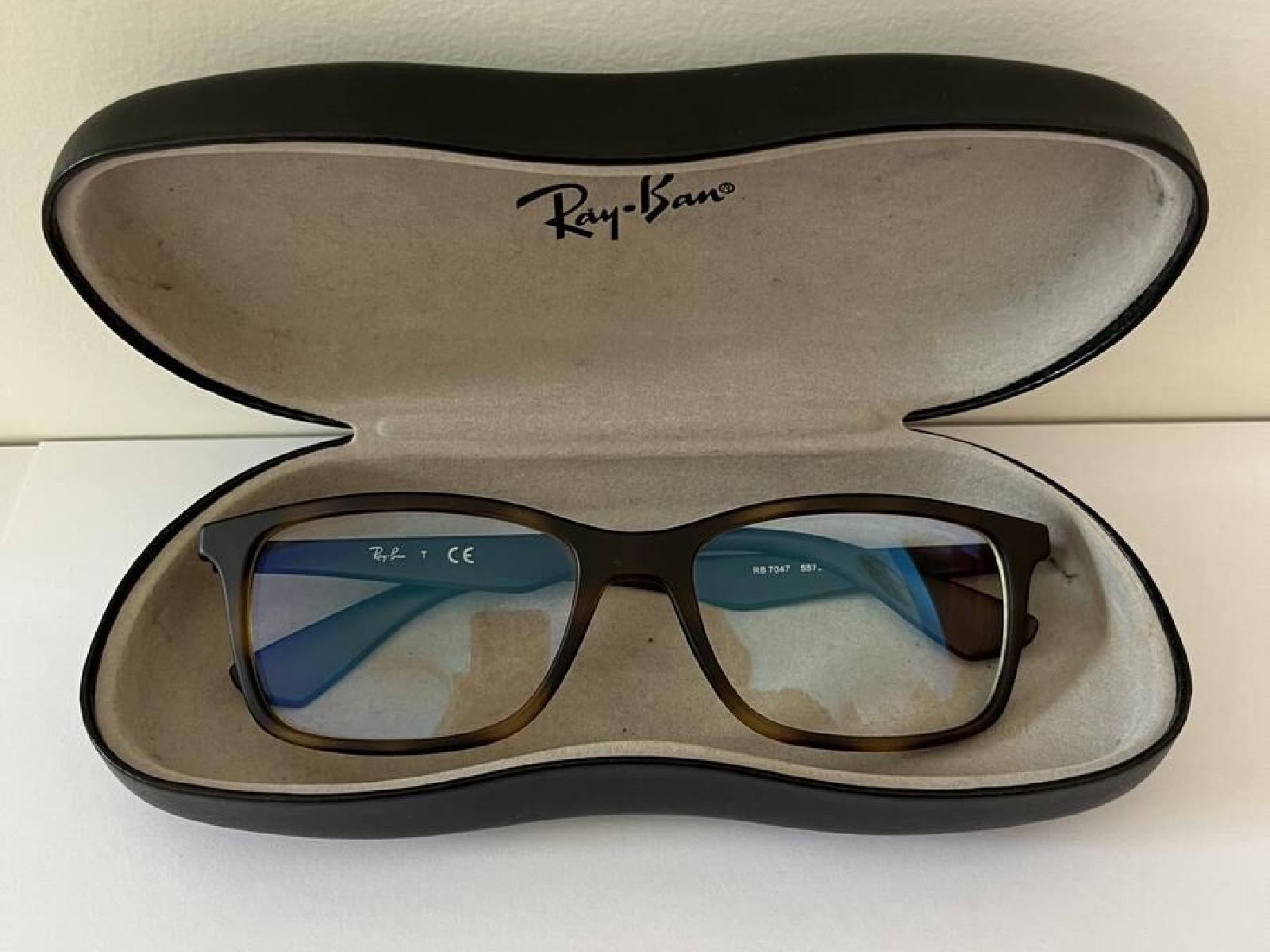 RAY-BAN - RB7047