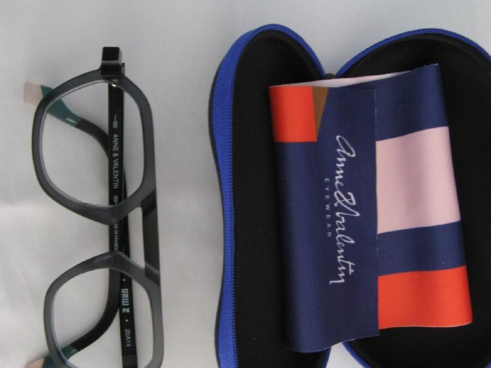 ANNE & VALENTIN - RAW 2 20A14