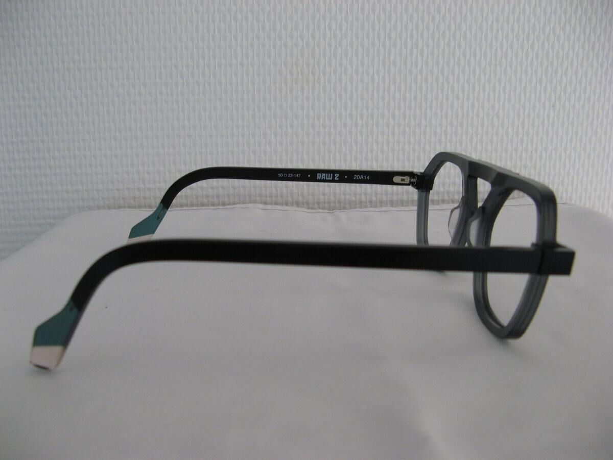 ANNE & VALENTIN - RAW 2 20A14 Grau