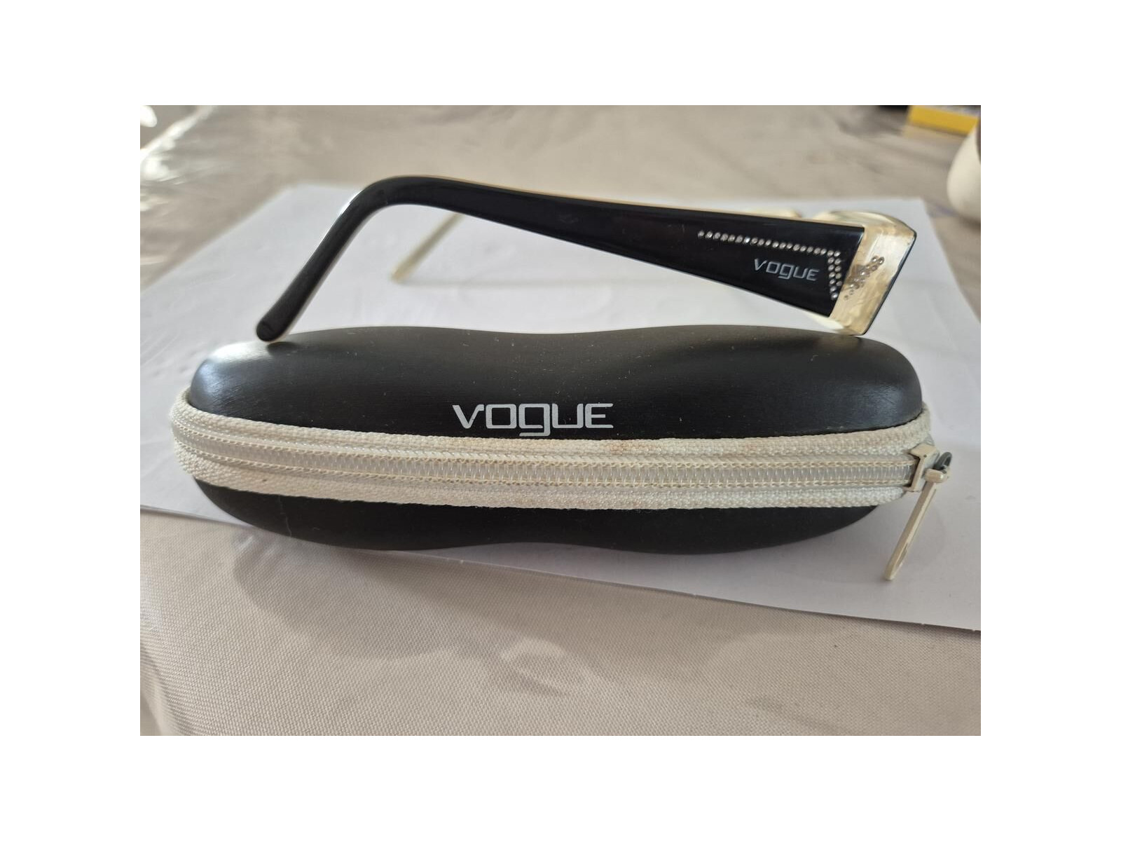 Vogue - VO2557B